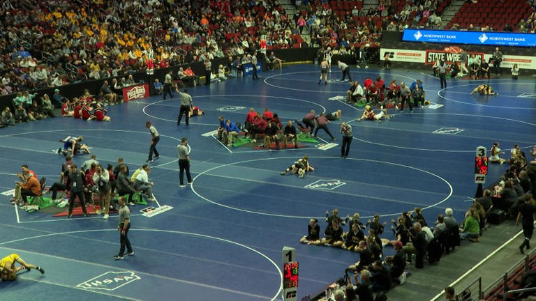 Wrestling fans fill Casey’s Center despite winter weather