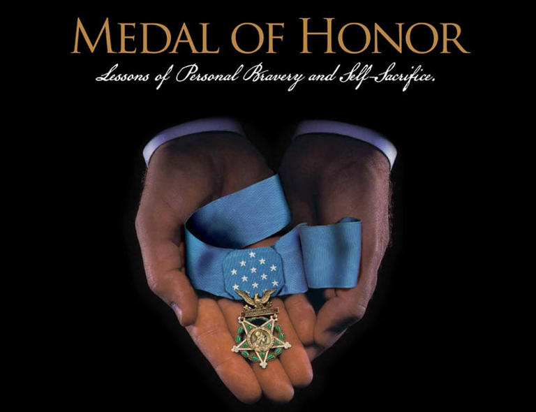 Draft-dodging Trump thirsts over awarding himself military medal