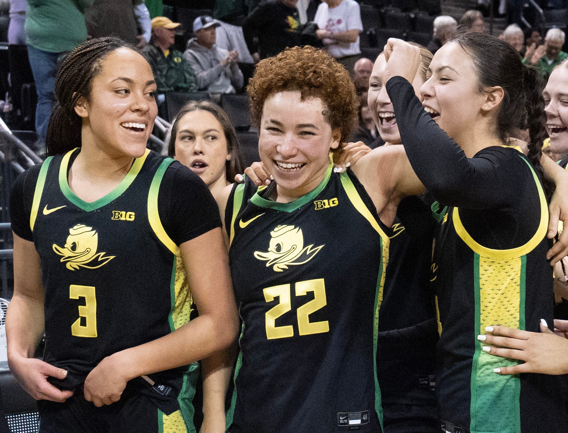 Katie Fiso, Ehis Etute will Oregon women's basketball to win vs. Nebraska