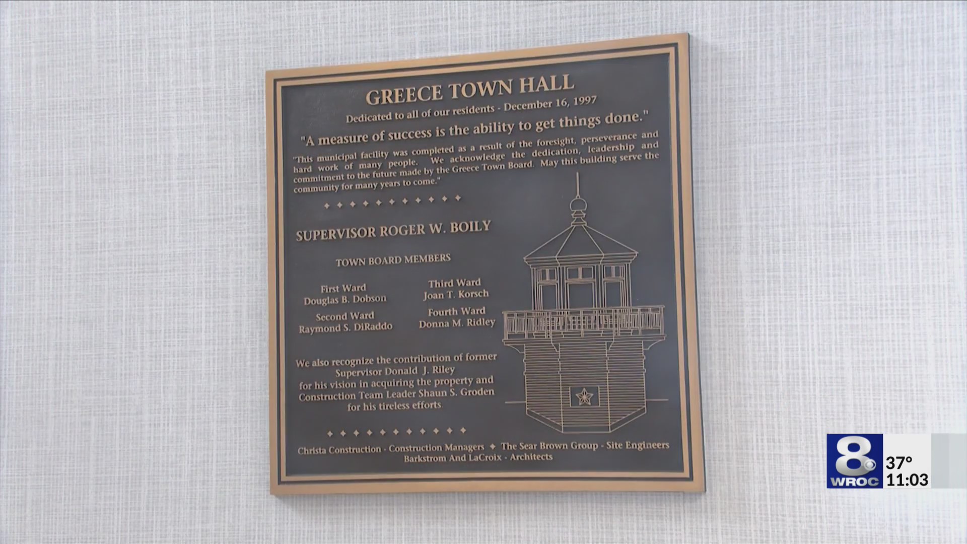 Greece Town Board votes to cut management payouts after six-figure ...