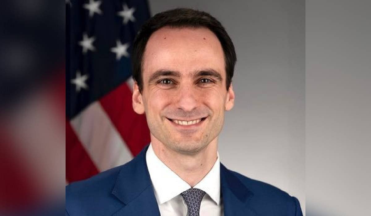 No euro tone again: US rejects global AI governance, pushes 'sovereign ...