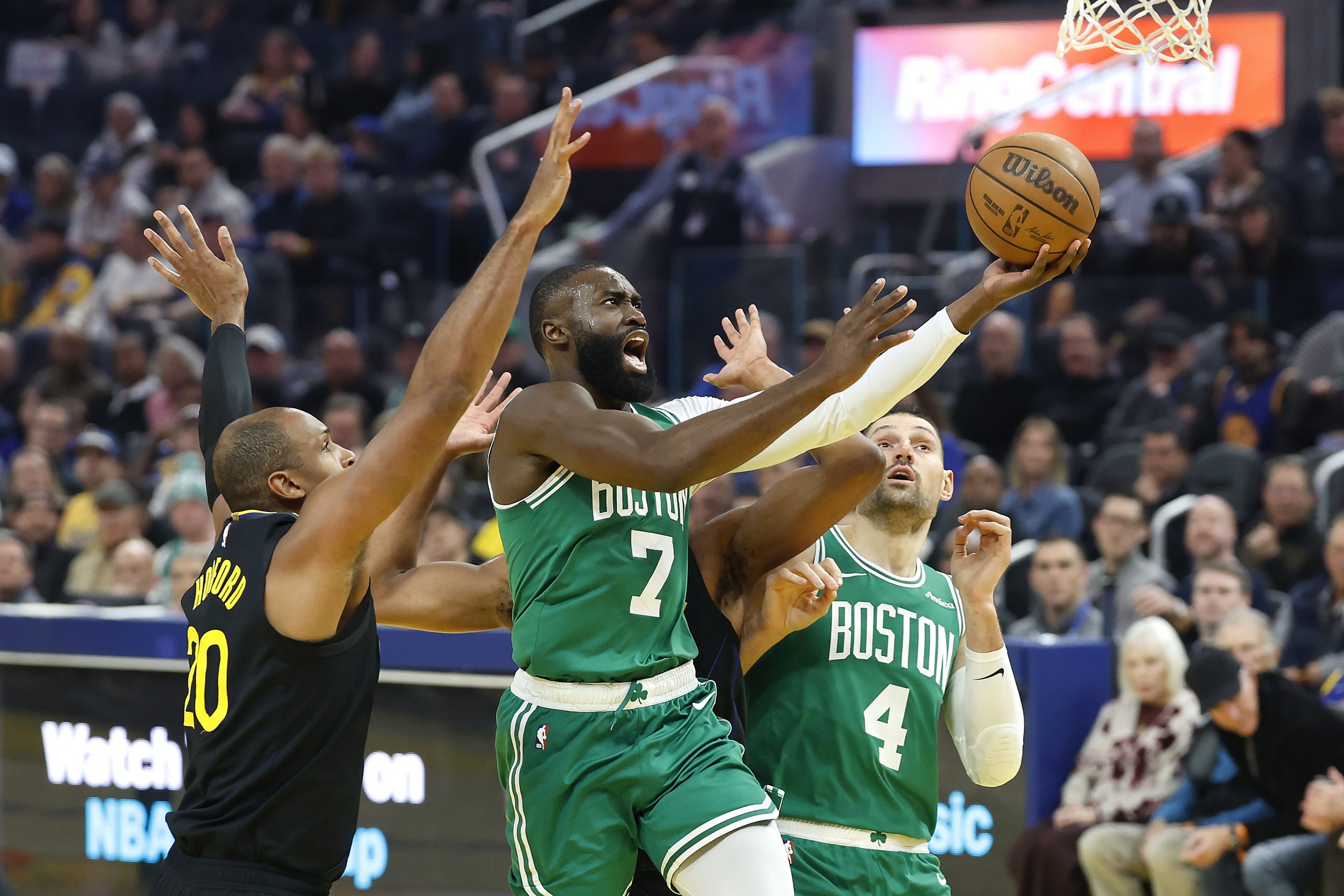Jaylen Brown lidera a Celtics ante Warriors sin Stephen Curry