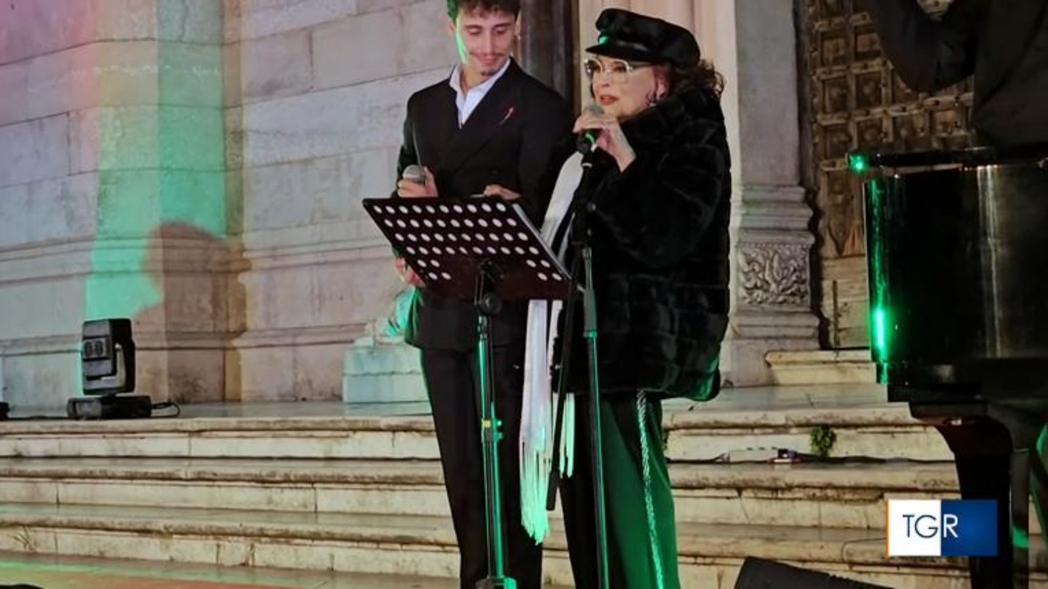 Angela Luce, l'incanto della sua voce nell'edizione 2023 del "San ...