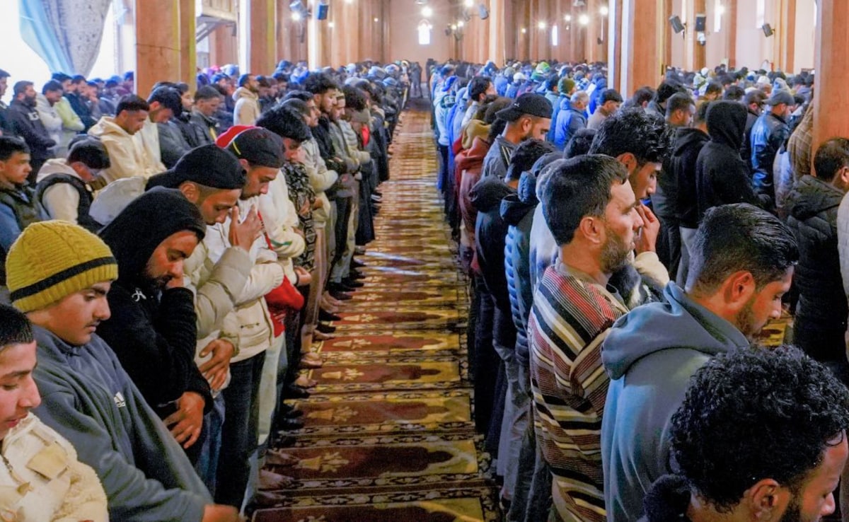 Don't politicise: Omar Abdullah defends J&K Ramzan charity order