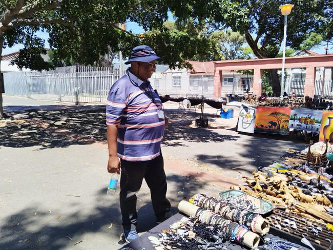 Bogus tour guides jeopardise Langa's tourism industry