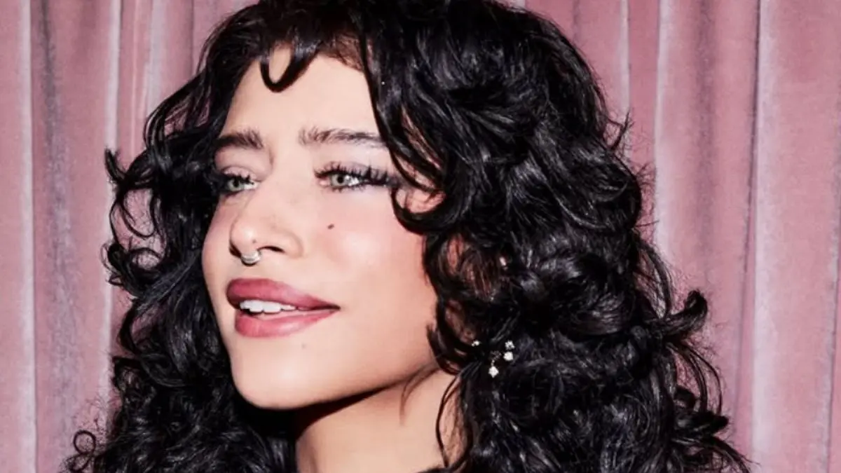 Odessa A’zion sets pulses racing in sultry Pandora shoot