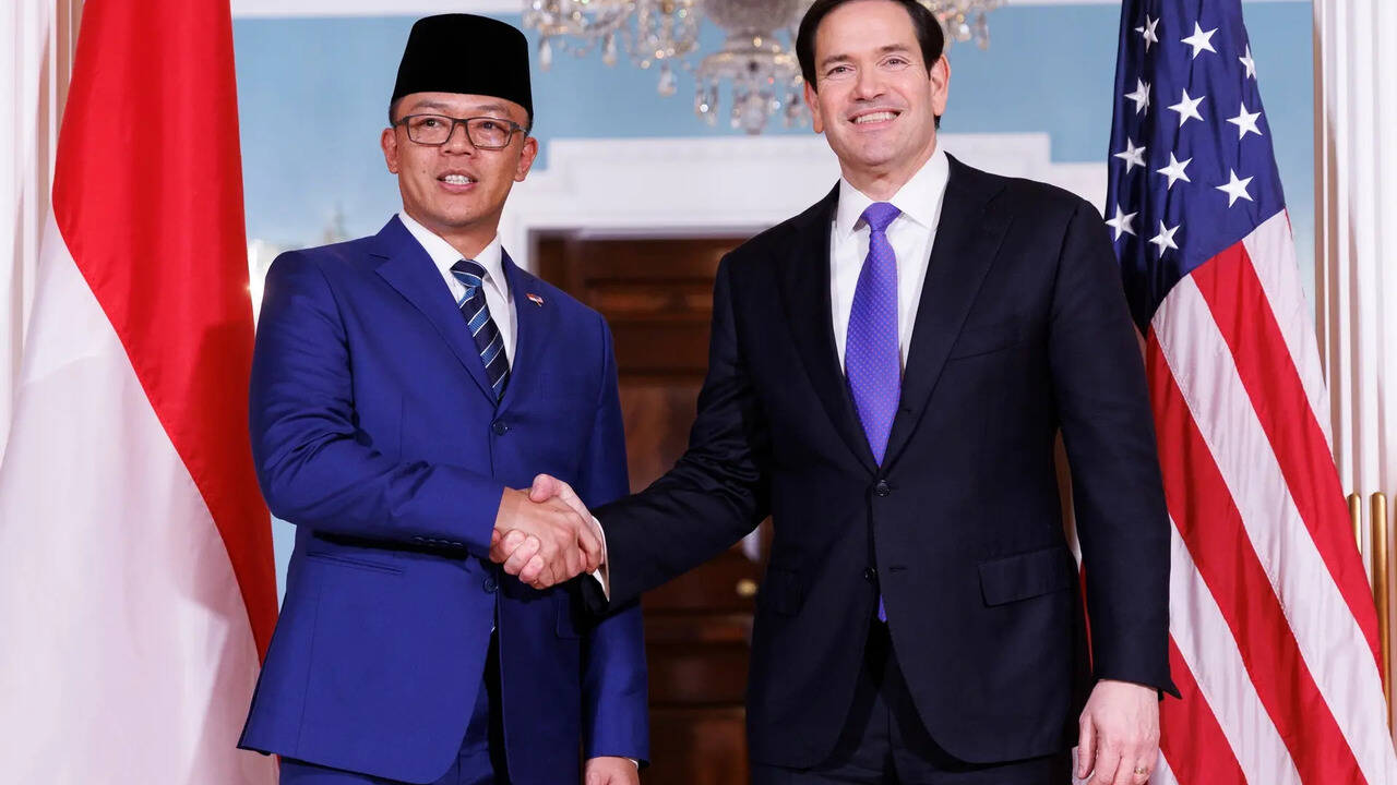 Indonesia and US sign trade agreement during Trump's Board of Peace meeting