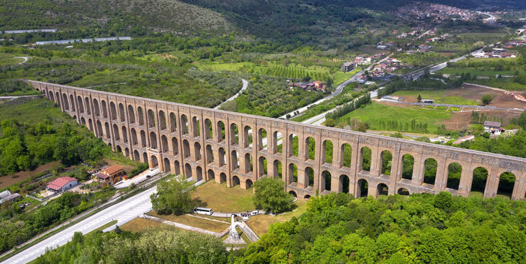 La città con l’acquedotto più bello d’Italia: è imponente, da rimanere ...