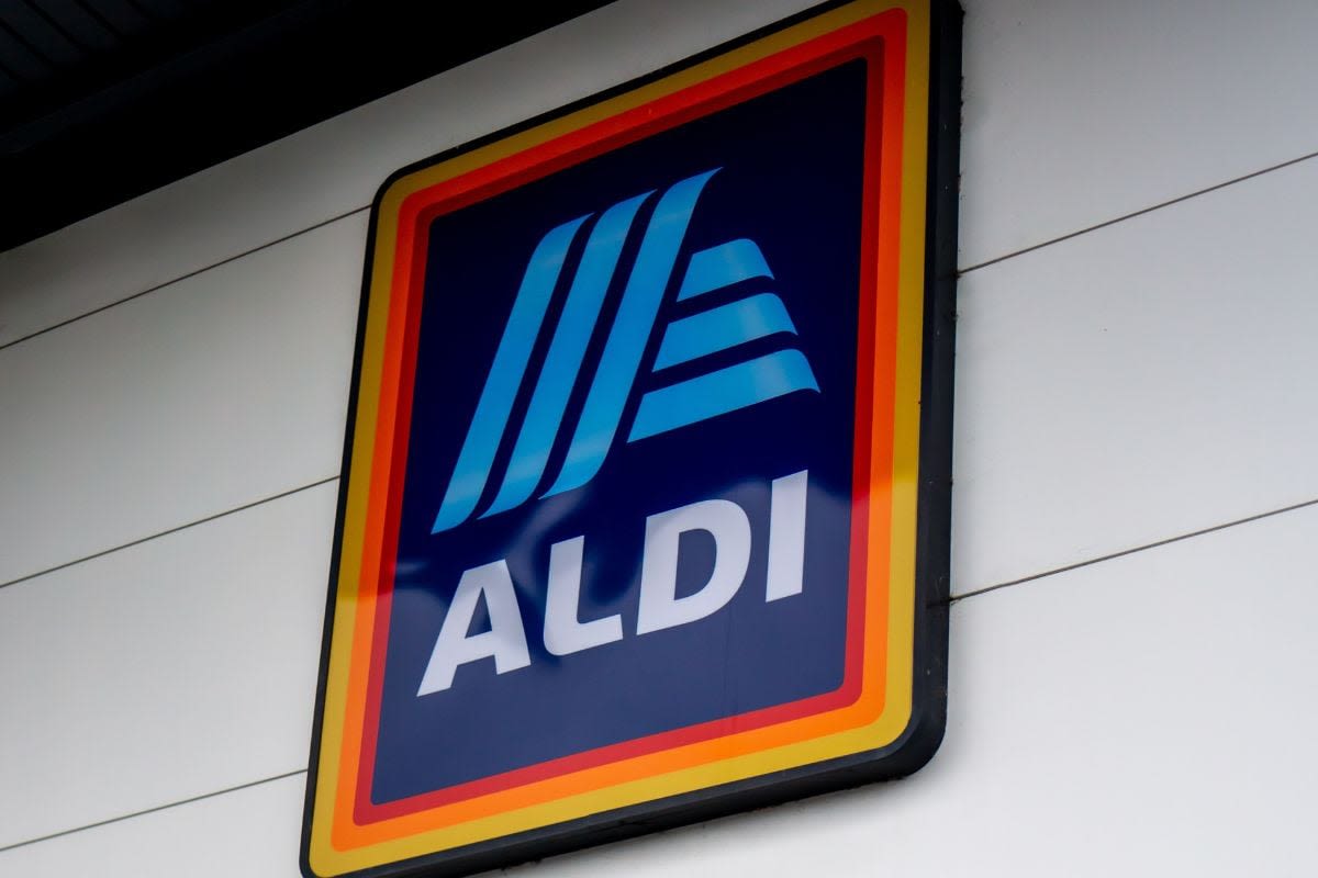At just £15, Aldi's Crofton cast aluminium stock pot could quickly ...