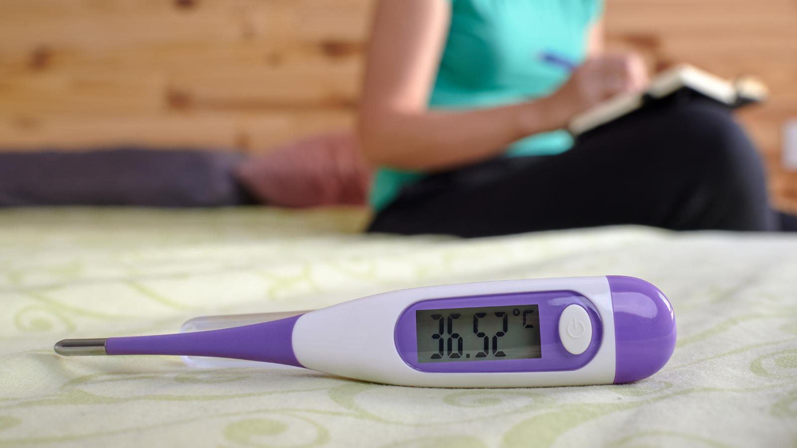 Why your body temperature feels unstable before your period when TTC
