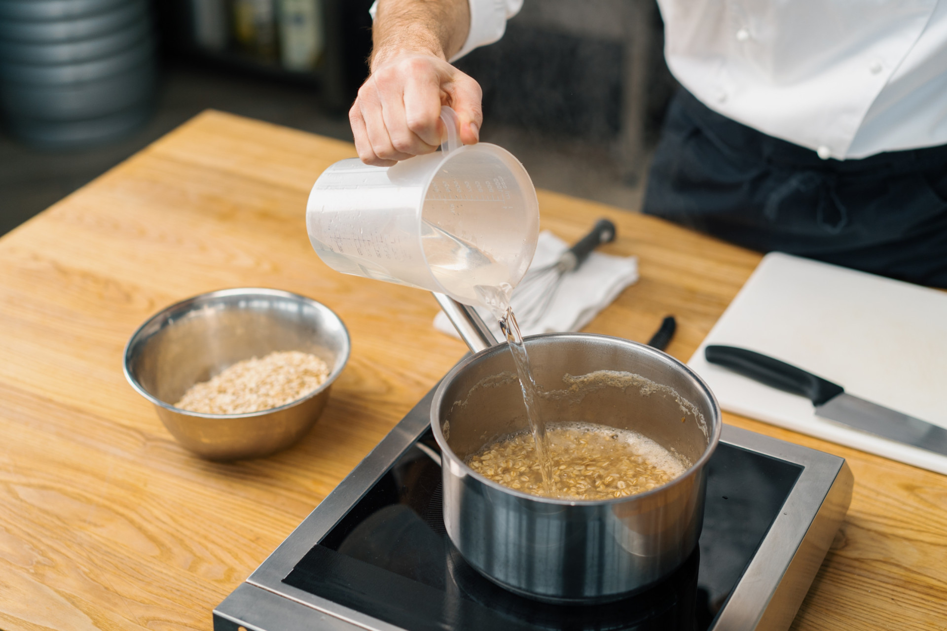 What happens to your body when you drink oat milk?