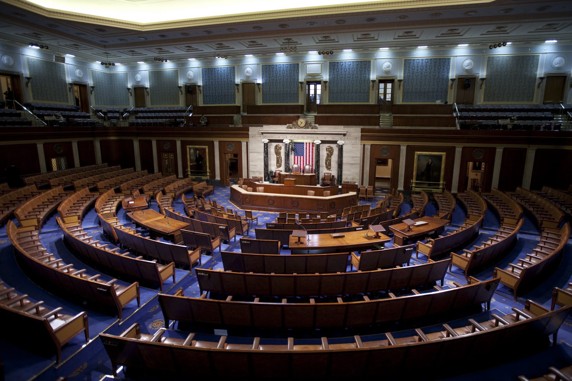 Resistance to Trump: Republicans in Congress show new signs of dissent