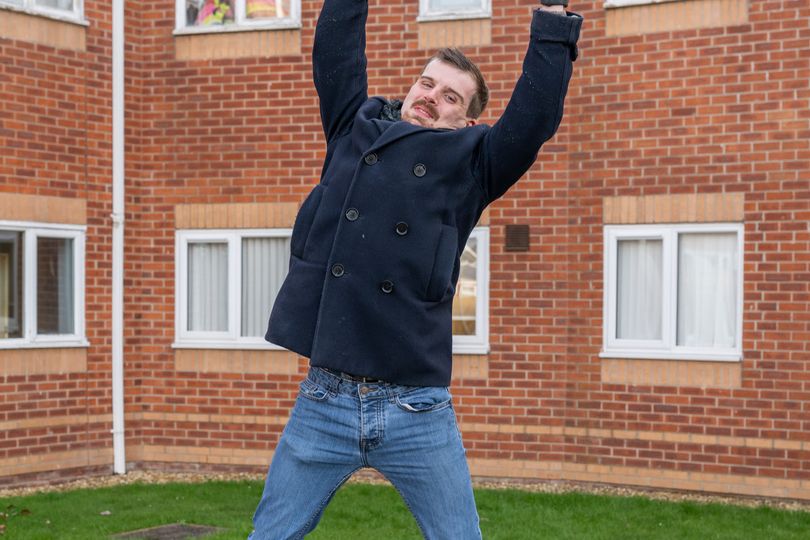 Wetherspoons' Manchester manager left stunned after he's given £144,000