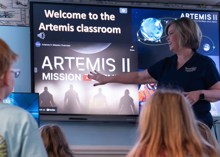 Montgomery students learn about space operations at STARBASE Maxwell