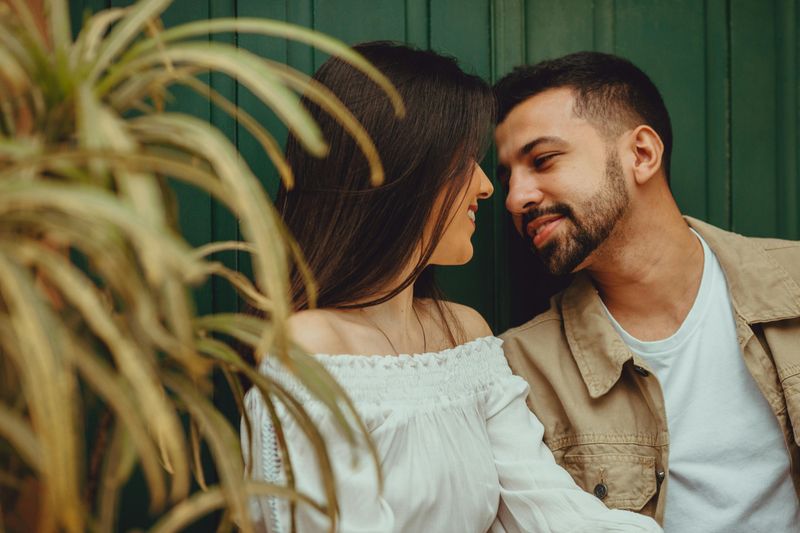 How to tell if someone secretly loves you: 13 clues
