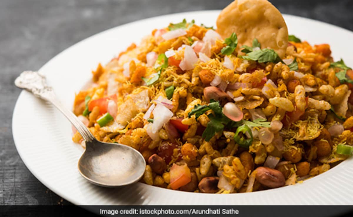 Cardiologist shares smart street food choices that won't harm your health