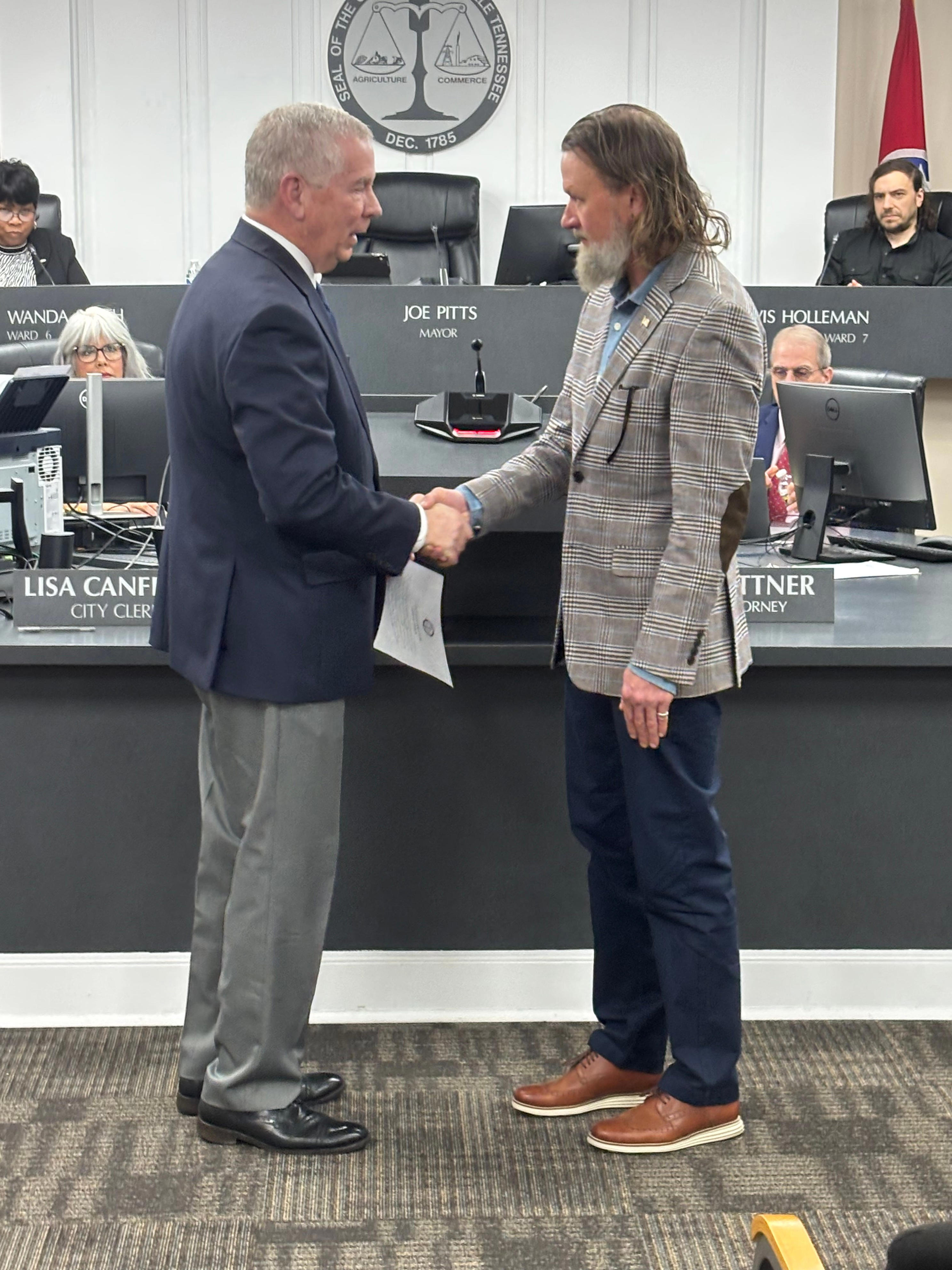 Clarksville Council selects Eric Claunch for Ward 2 after dozens of ...