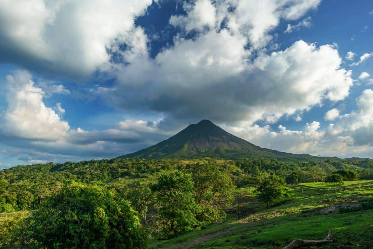 Biodiversity, adventure, and pura vida: Why Costa Rica is built for ...