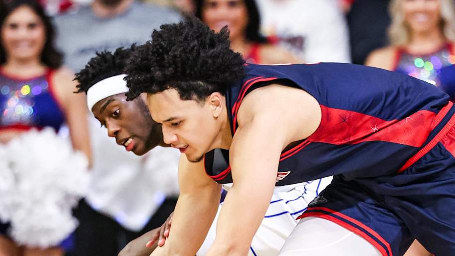 Arizona's Lloyd Reveals Burries Played Through Adversity Wednesday