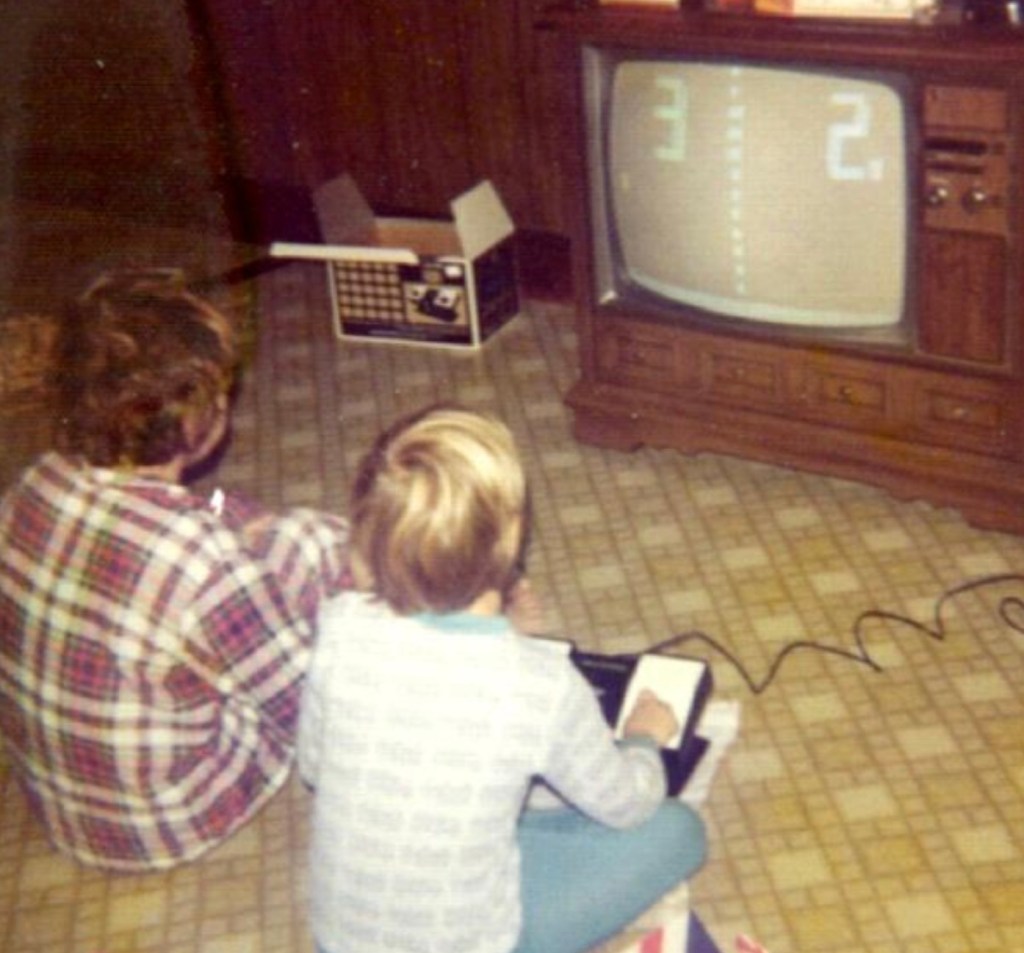 10 photos of ‘Pong,’ from the era where it was really played
