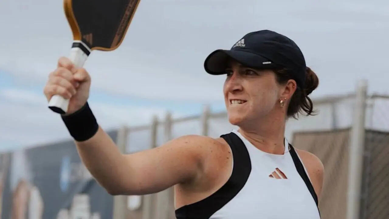 Explained: Mari Humberg breaks down kitchen line footwork in pickleball