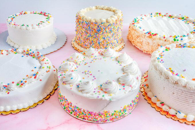 The best grocery store cakes according to a professional baker