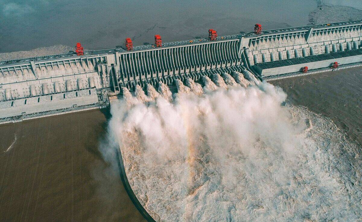 10 monuments found amid dam constructions
