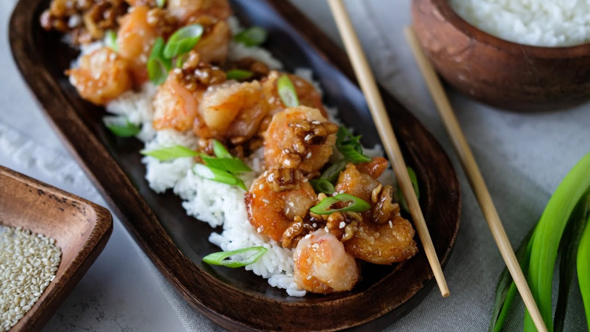 Classic fried honey-walnut shrimp recipe