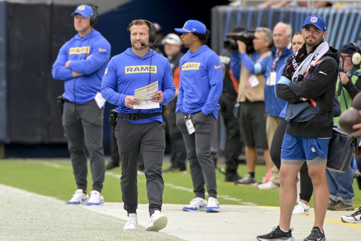 Los Angeles Rams promote Nate Scheelhaase to offensive coordinator