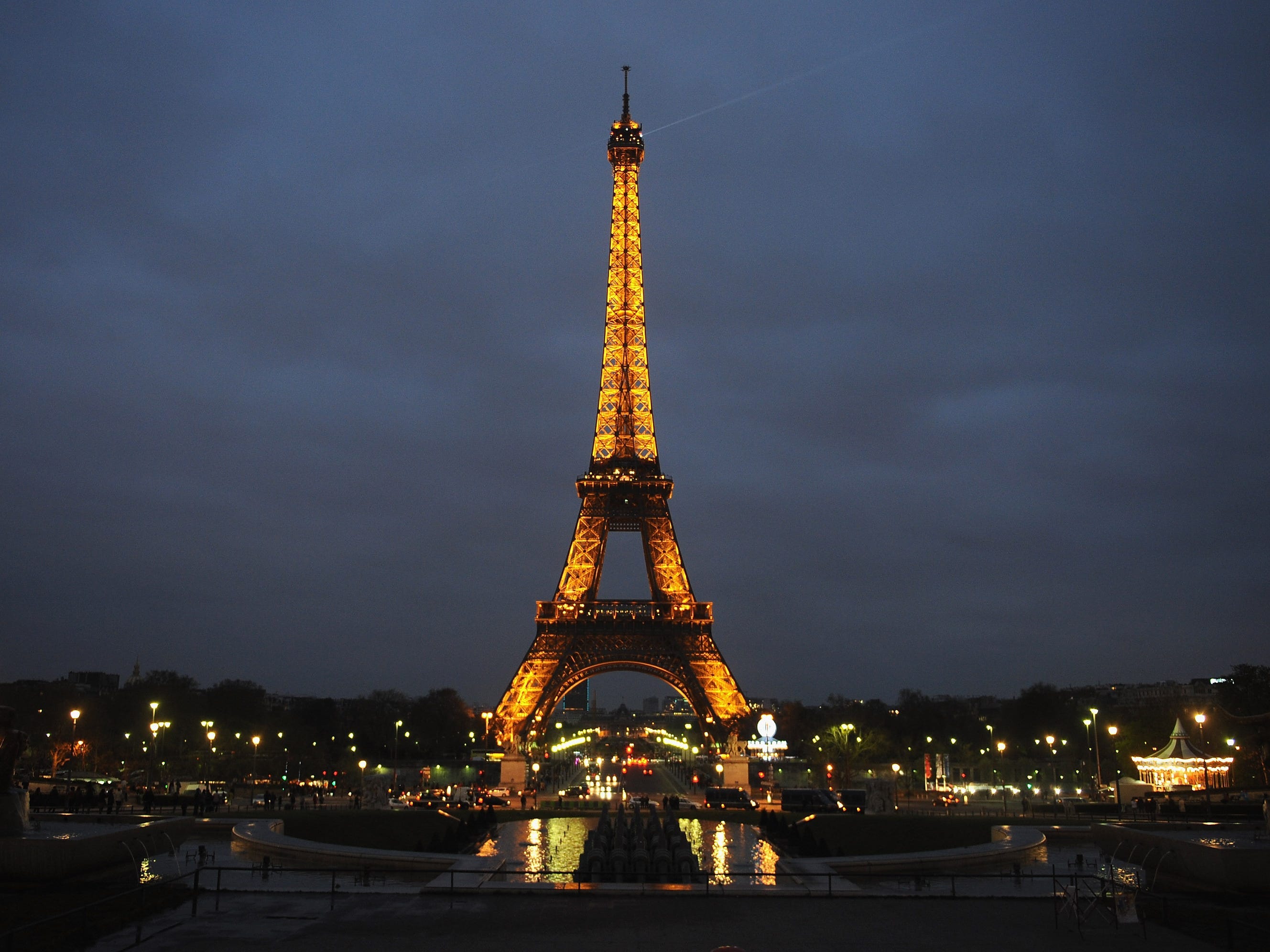 I'm an American who's lived in Paris for nearly a decade. These 8 ...