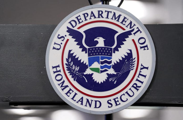 Proposed DHS rule could pause work permits for US asylum applicants for ...