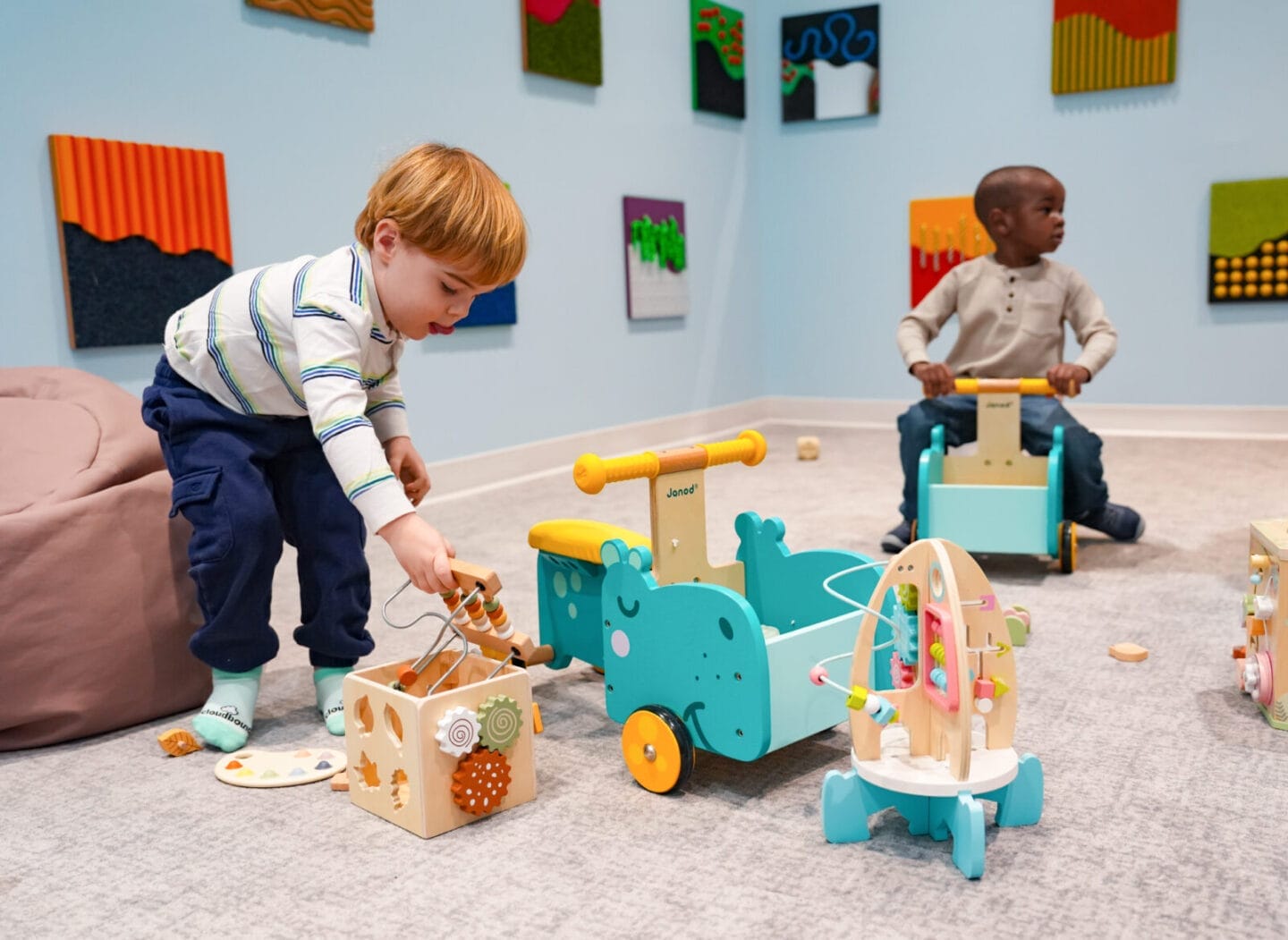Child-led play: Why experts say stepping back actually helps your kid ...