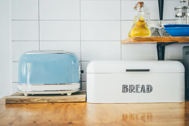 8 things you should never keep on your kitchen counter, according to ...