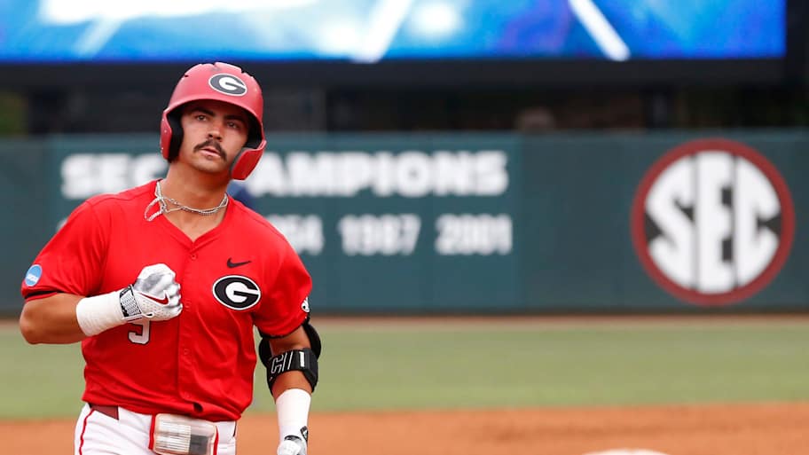 Live updates - game one of the University of Georgia vs. Samford University