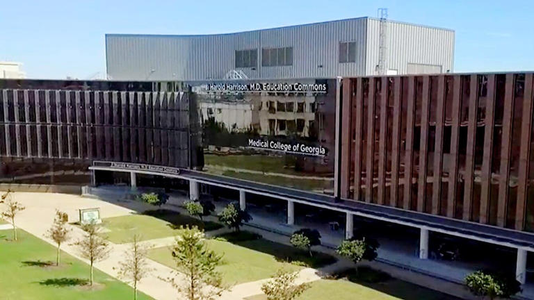 Medical College of Georgia leader presents State of the College address