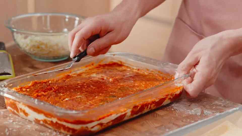 Why traditional lasagna demands patience - The science of slow-simmered ...
