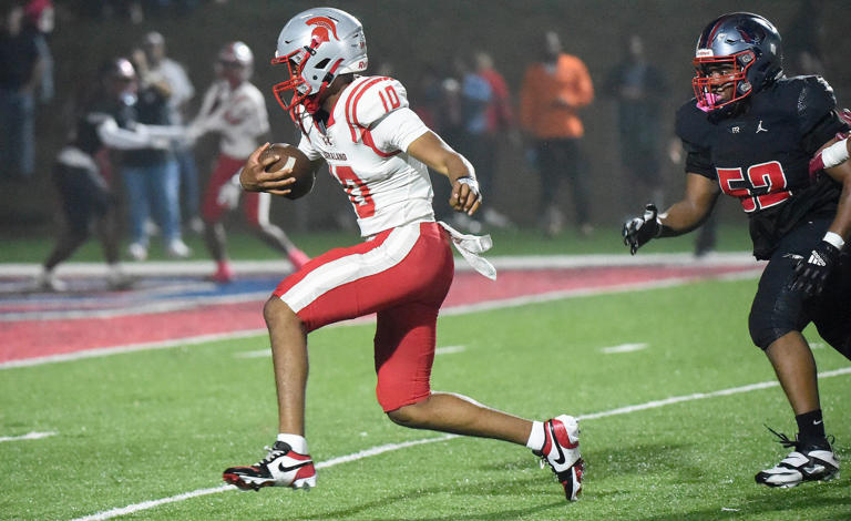 Georgia football offers 58-touchdown quarterback recruit