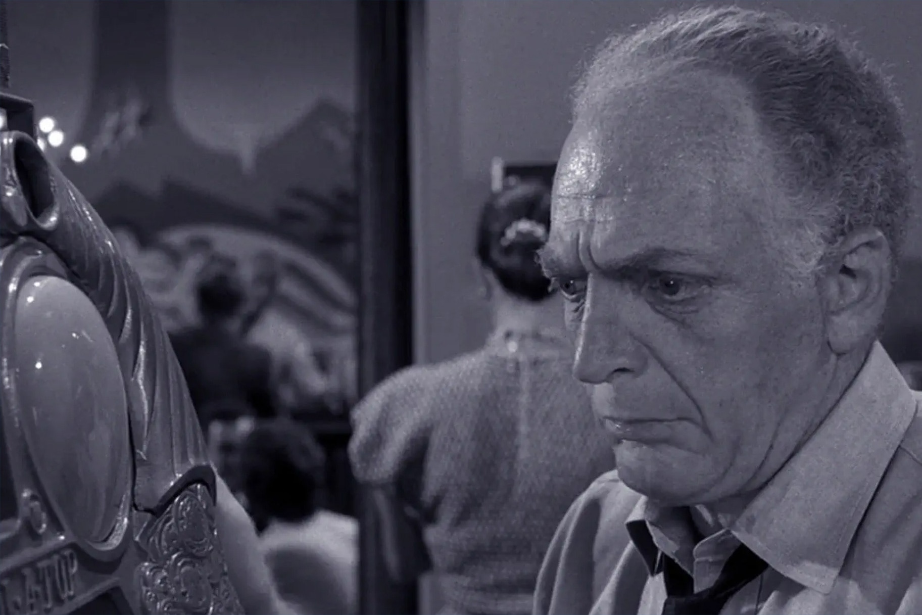 This Twilight Zone episode about a deadly slot machine got a chilling ...