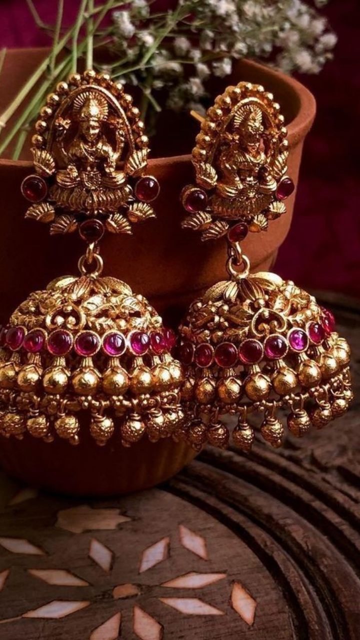 Did you know these Indian states have their own signature jhumka designs?