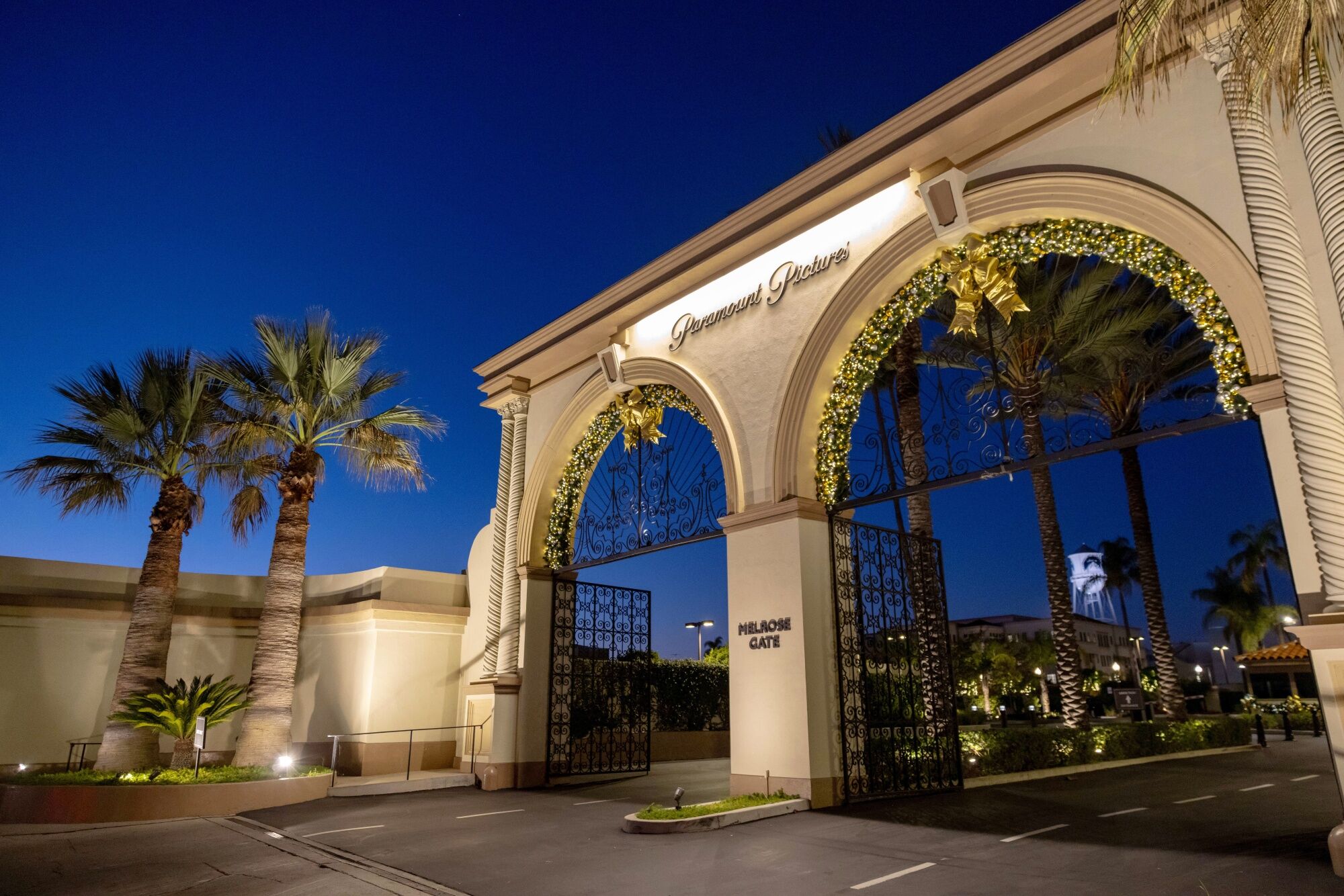 Paramount says regulatory waiting period for Warner bid ends