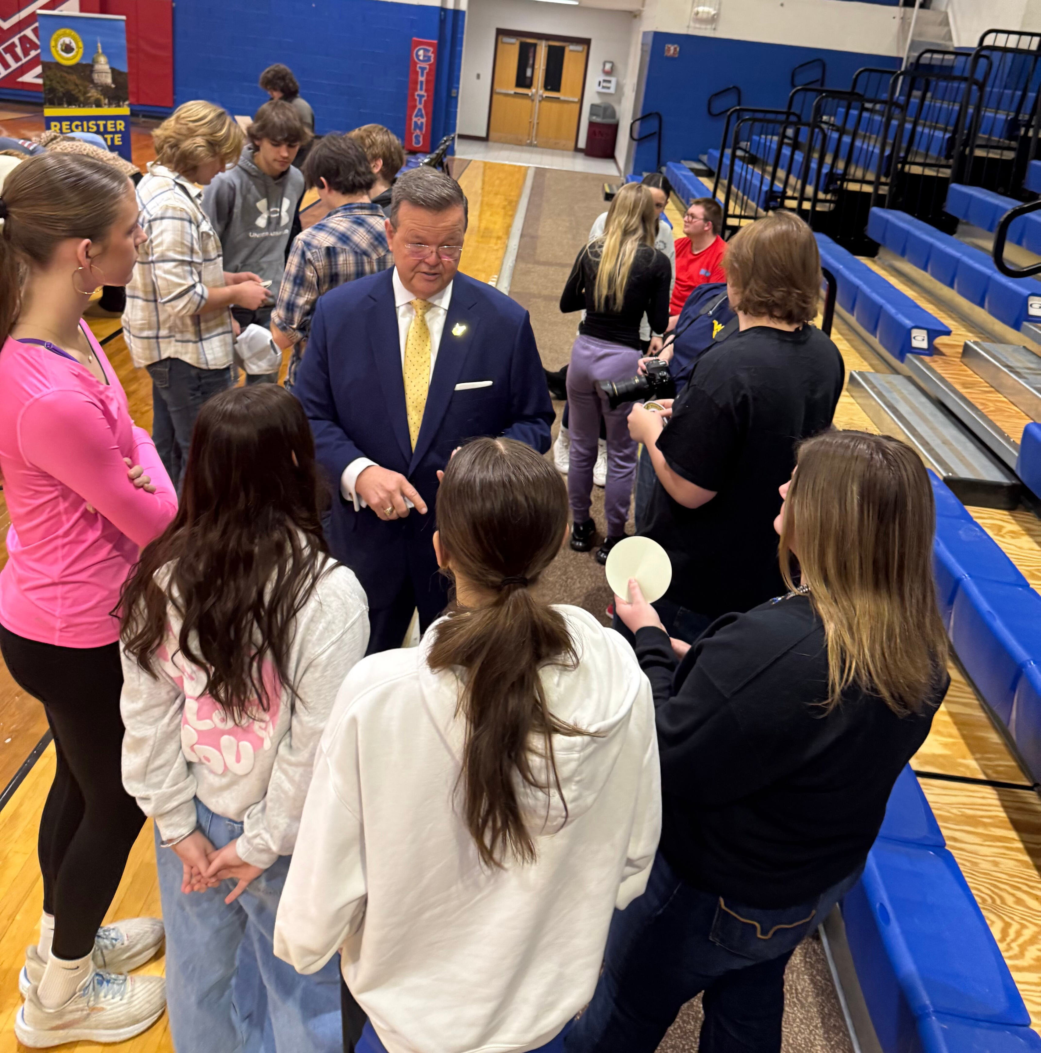 Secretary Warner helps students at Gilmer County High School register ...