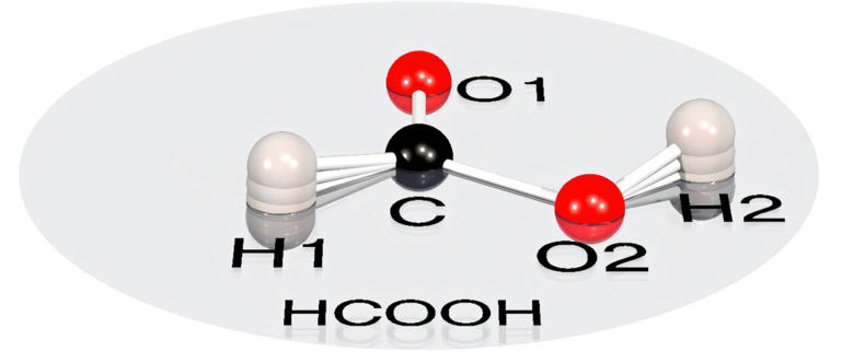 Quantum trembling: Why there are no truly flat molecules