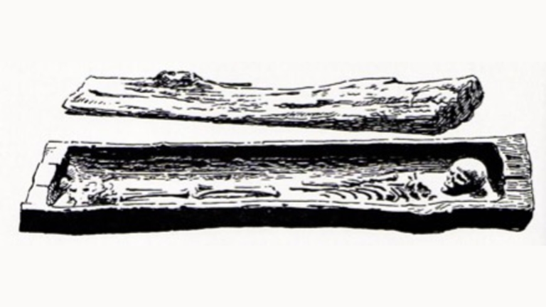 A coffin holding a dead 'princess' fell from an eroded cliff over 100 ...