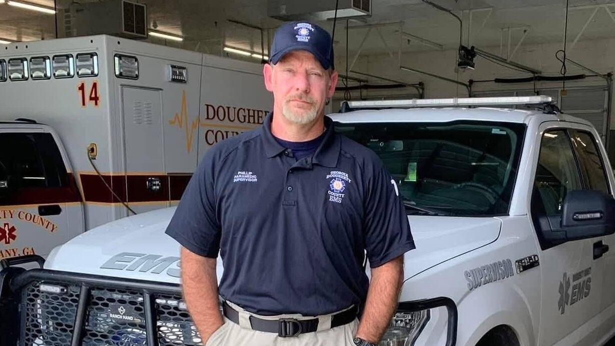 Dougherty County EMS honors its first SWAT medic as wife faces murder ...