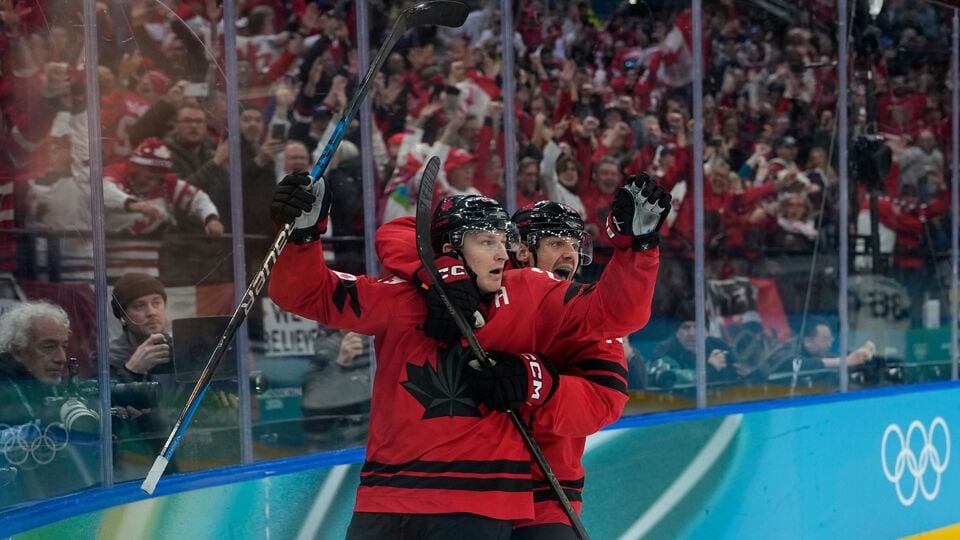 Canada beat Finland 3-2: Nathan MacKinnon’s late goal powers team to ...