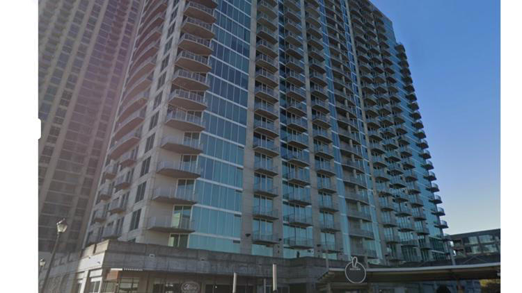 Extended power outage prompts evacuation at Atlantic Station high-rise ...