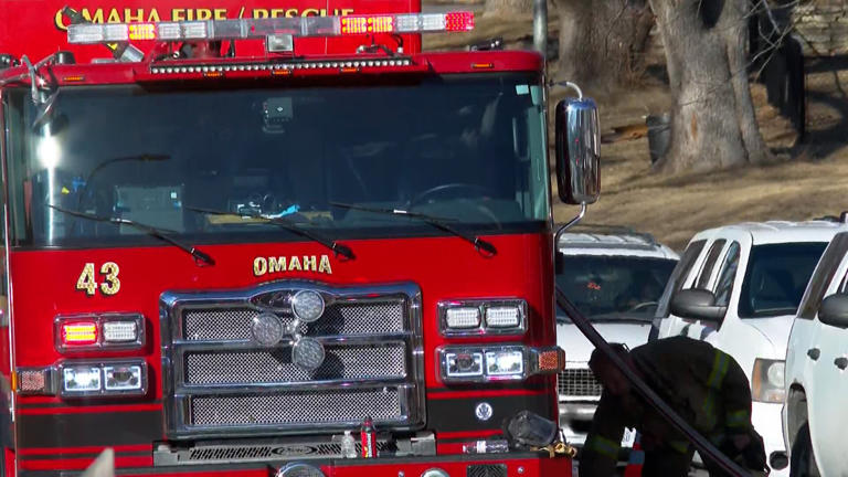 Three displaced, cat dies after apartment fire in Omaha