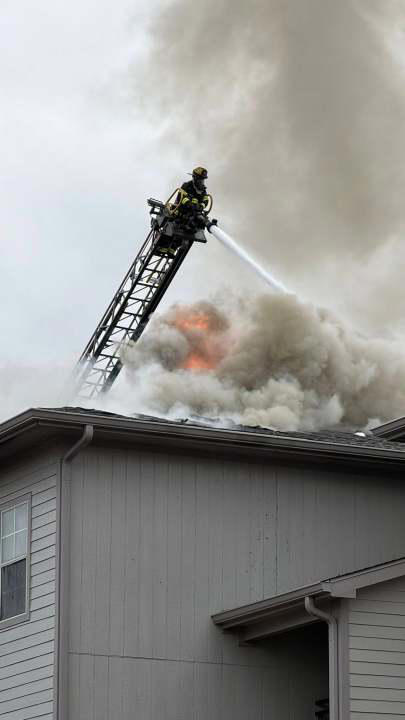 Photos: Crews put out large Junction City apartment fire
