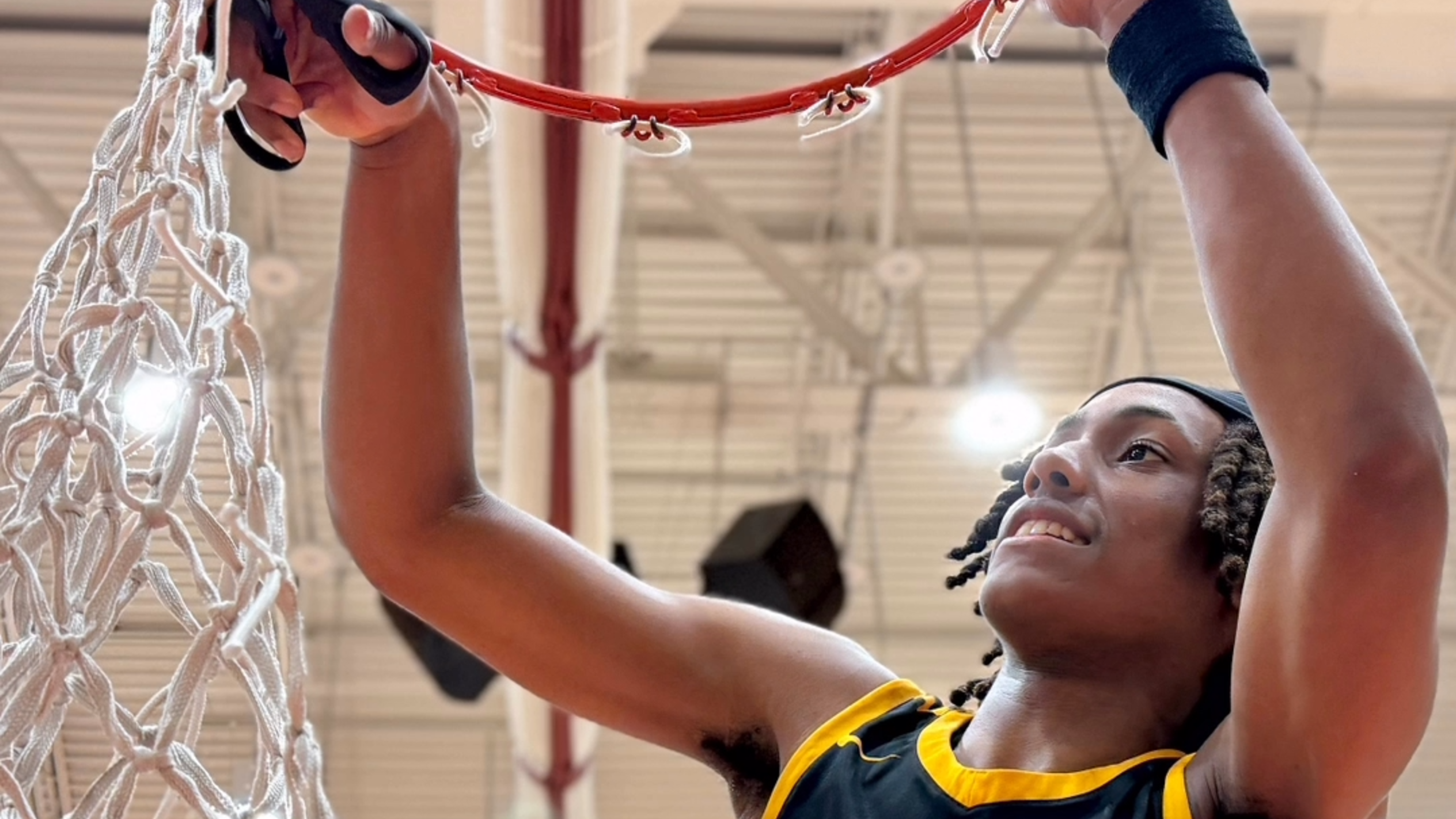 Lincoln star sophomore guard Davion Shareef-Dulaney passes 1,000 career ...