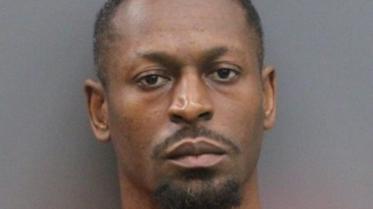 Brandon man arrested after shooting door-to-door solicitor, deputies say